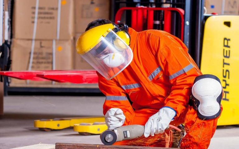 The Dangers of Not Wearing Proper PPE in the Workplace - TVPlutos